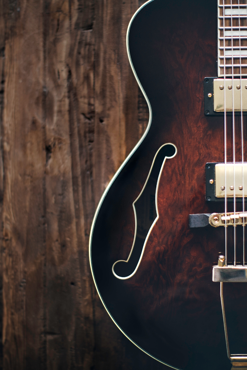 Simple Guitar Chords: 10 Shapes Every Beginner Must Know - Guitar ...